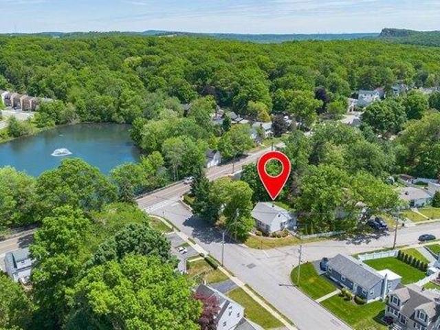 house with 4 bedroom, Bloomingdale NJ ES102825111