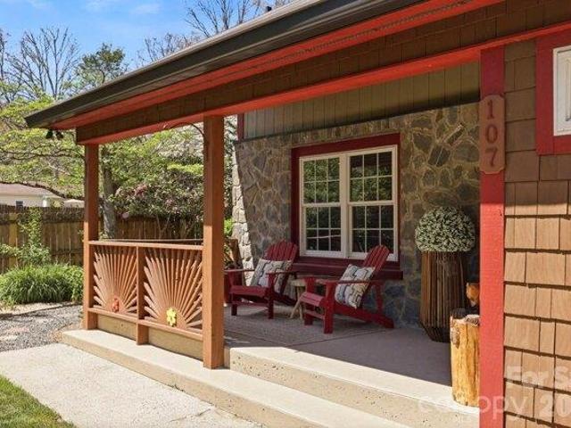 house with 4 bedroom, Black Mountain NC ES103601605