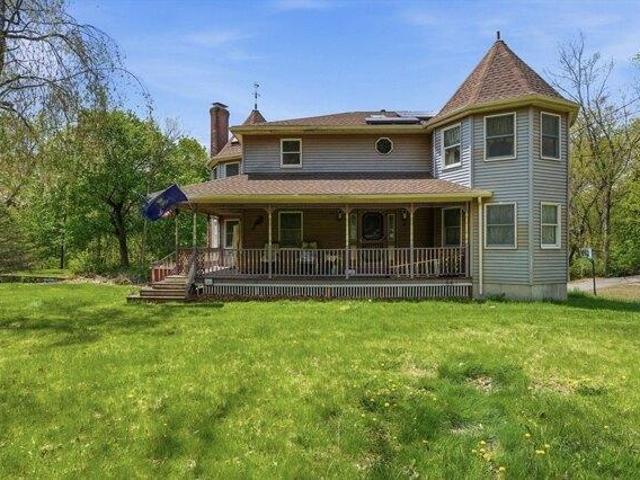 house with 4 bedroom, Blackstone MA DS103158255
