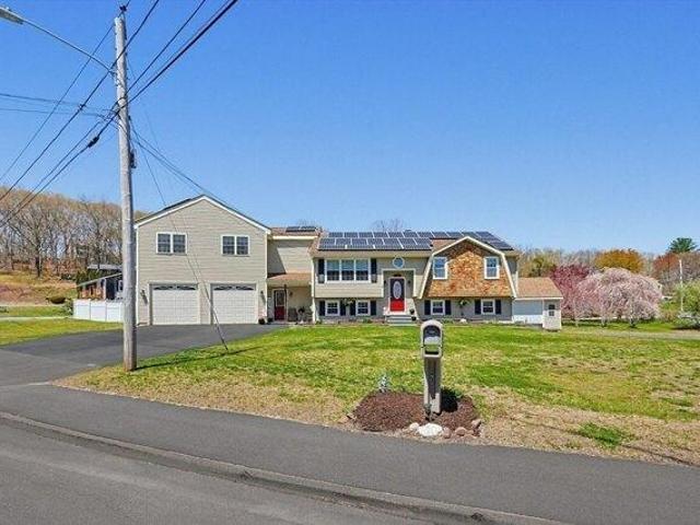 house with 4 bedroom, Blackstone MA ES102824757