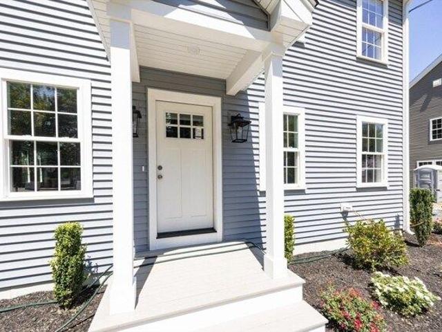 house with 4 bedroom, Blackstone MA ES102859871