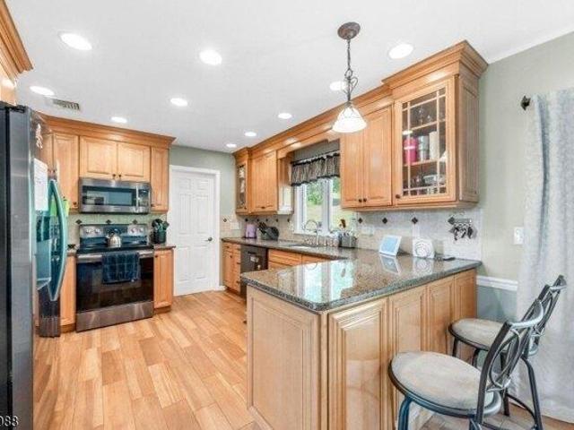 house with 4 bedroom, Blairstown NJ ES104849896