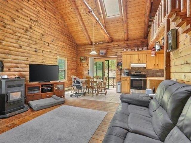 house with 4 bedroom, Blandford MA ES103433855