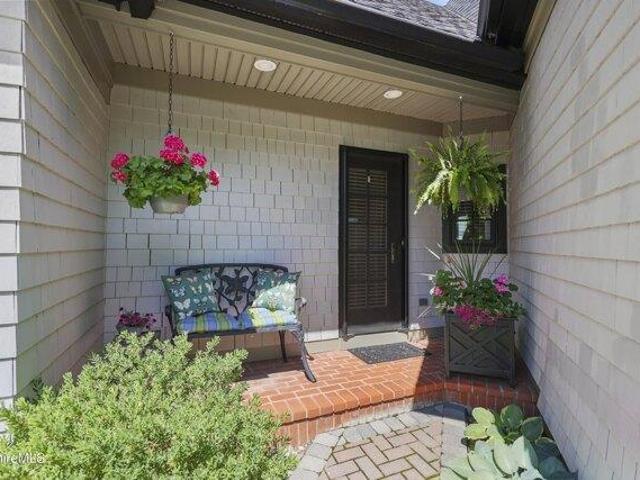 house with 4 bedroom, Blandford MA ES105192757