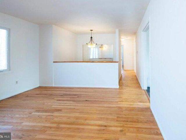 house with 4 bedroom, Browns Mills NJ ES105176155