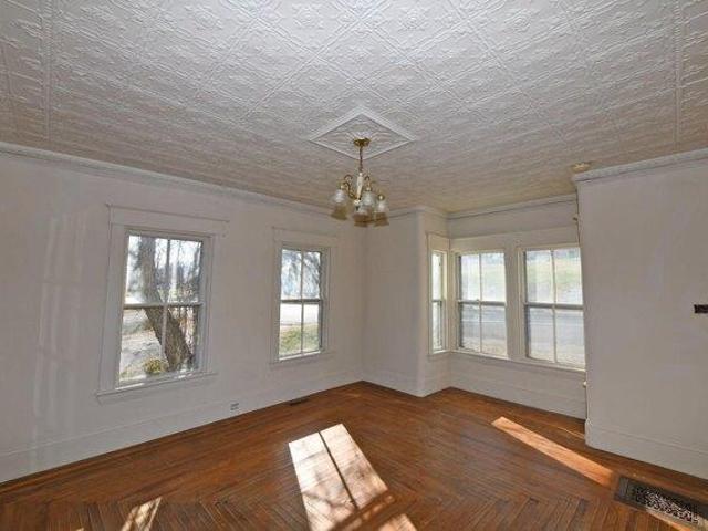 house with 4 bedroom, Brownville ME ES105125768