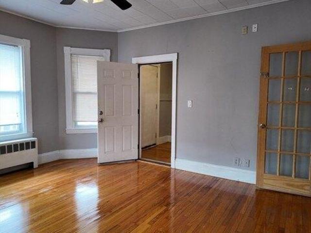 house with 4 bedroom, Brockton MA DLS102089908