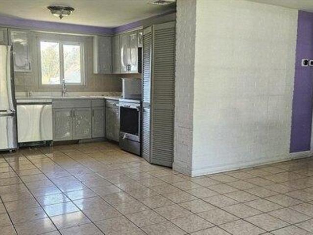 house with 4 bedroom, Brockton MA DLS102120172