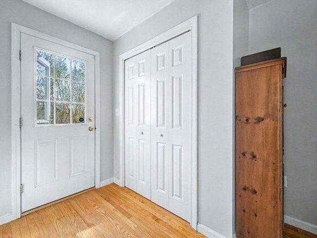 house with 4 bedroom, Brockton MA DS102410849
