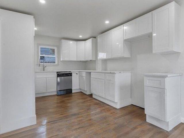 house with 4 bedroom, Brockton MA DS103186277