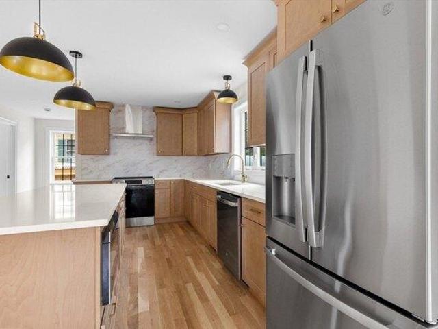 house with 4 bedroom, Brockton MA DS103249140