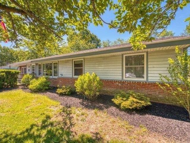house with 4 bedroom, Brockton MA DS103809318