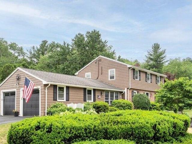 house with 4 bedroom, Brockton MA DS104235196