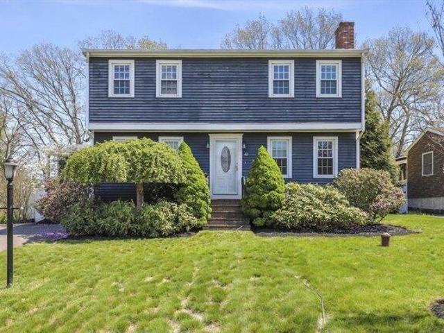 house with 4 bedroom, Brockton MA ES102823878