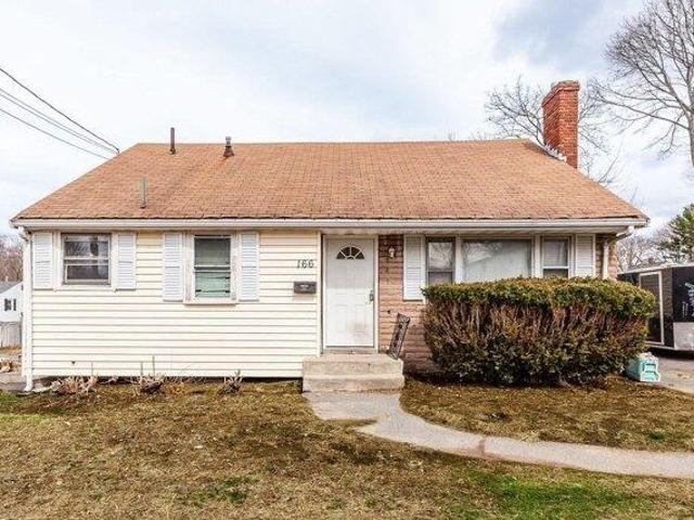 house with 4 bedroom, Brockton MA ES103848587