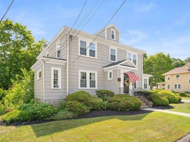 house with 4 bedroom, Brockton MA ES104790620