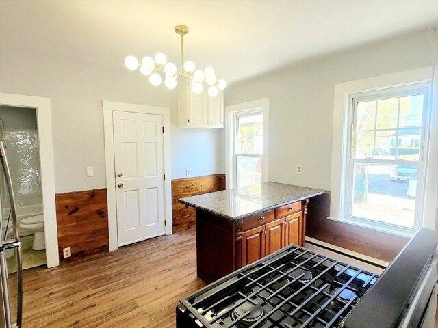 house with 4 bedroom, Brockton MA ES104790855