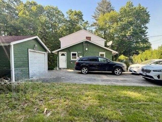 house with 4 bedroom, Brockton MA ES104791427
