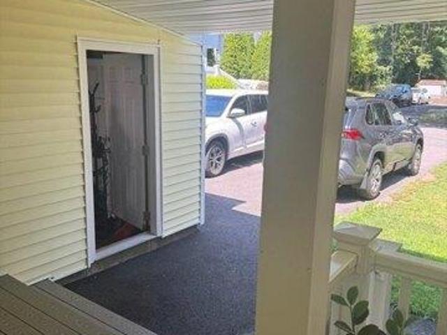 house with 4 bedroom, Brockton MA ES104791527