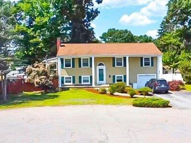 house with 4 bedroom, Brockton MA ES105081739