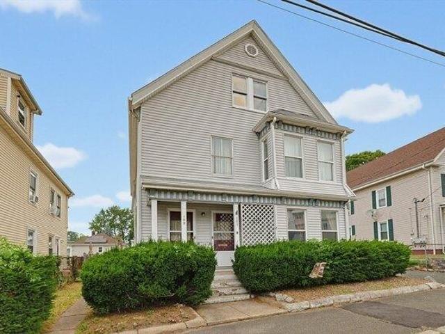 house with 4 bedroom, Brockton MA ES105123482