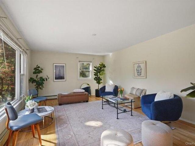 house with 4 bedroom, Bronxville NY ES104903118