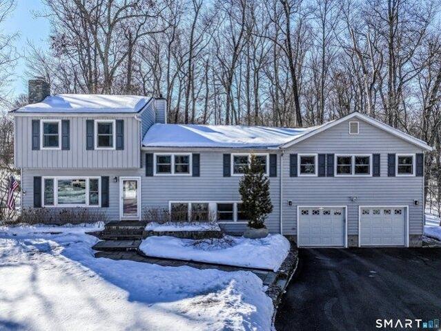 house with 4 bedroom, Brookfield CT DLS101747899