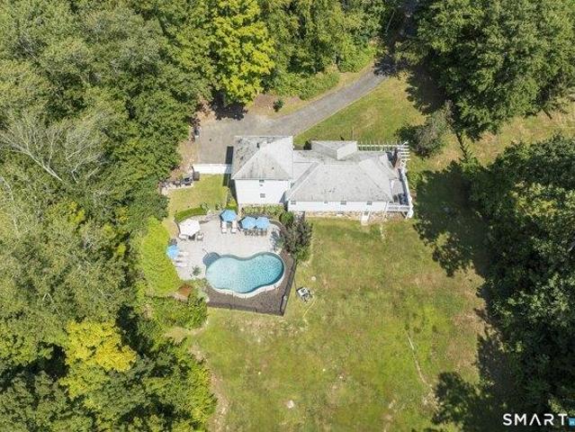 house with 4 bedroom, Brookfield CT DLS102443169