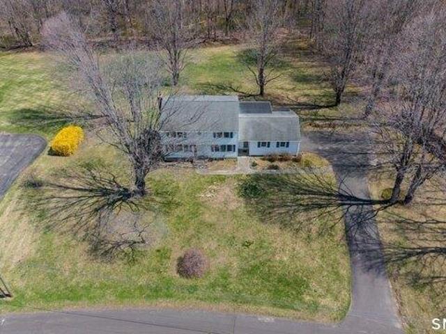 house with 4 bedroom, Brookfield CT DLS102560312