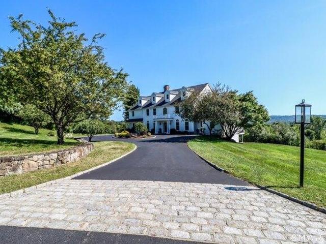 house with 4 bedroom, Brookfield CT DLS103069922