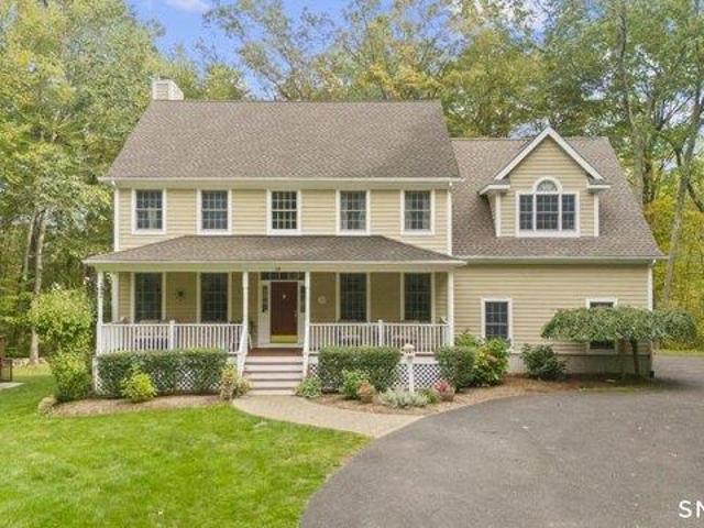 house with 4 bedroom, Brookfield CT DS102826288