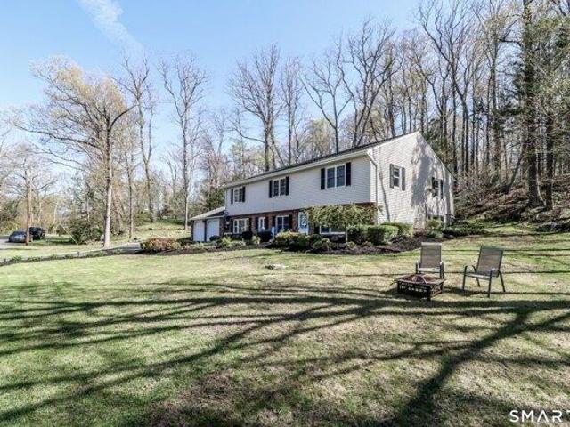 house with 4 bedroom, Brookfield CT ES104148465