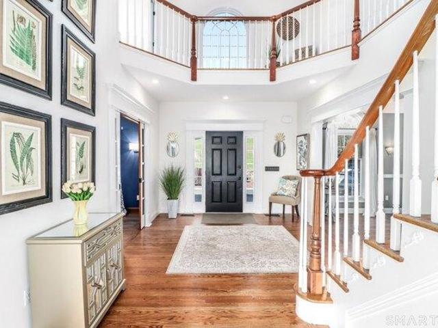 house with 4 bedroom, Brookfield CT ES104571492