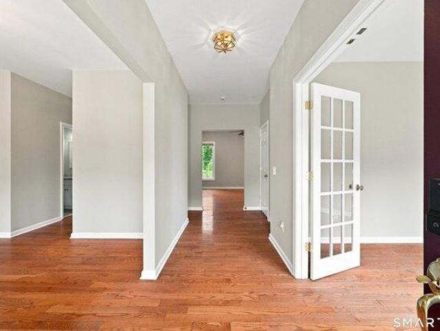 house with 4 bedroom, Brookfield CT ES105191352