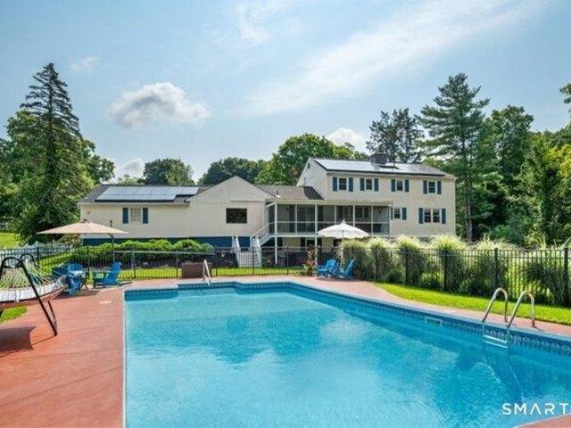 house with 4 bedroom, Brookfield CT ES105233249