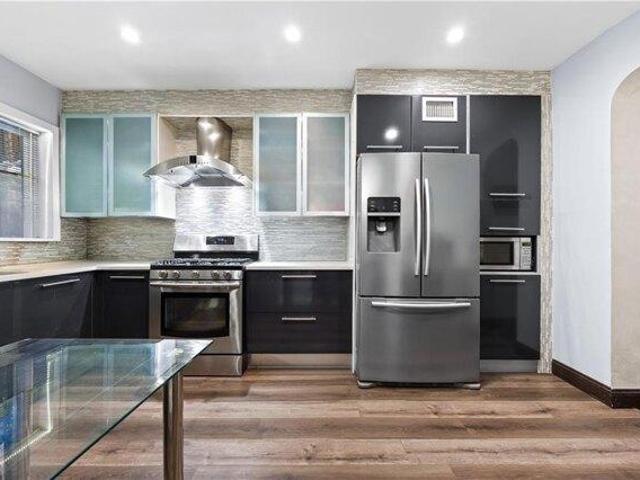 house with 4 bedroom, Brooklyn NY DLS101800514