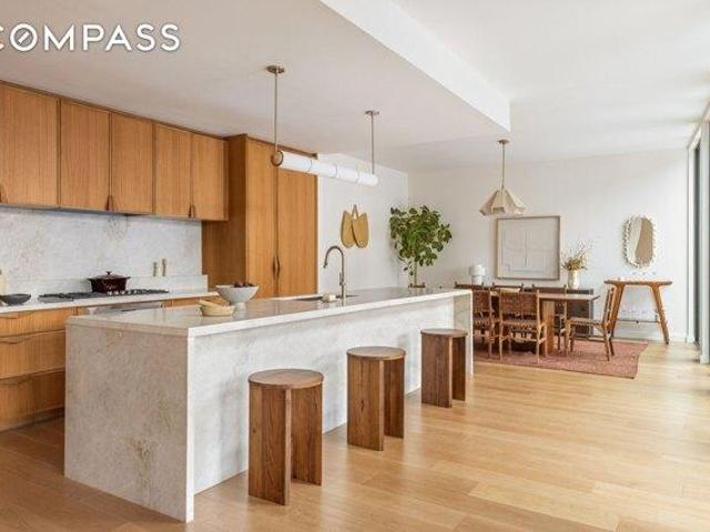 house with 4 bedroom, Brooklyn NY DLS102282374
