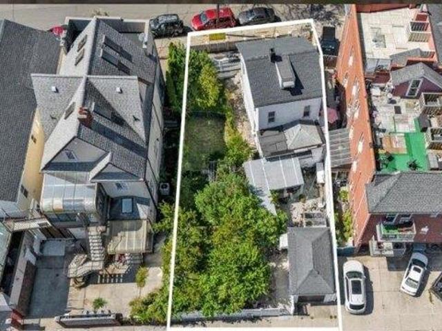 house with 4 bedroom, Brooklyn NY DS101780974