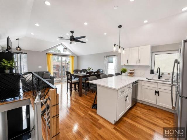 house with 4 bedroom, BROOKLYN NY DS104978362