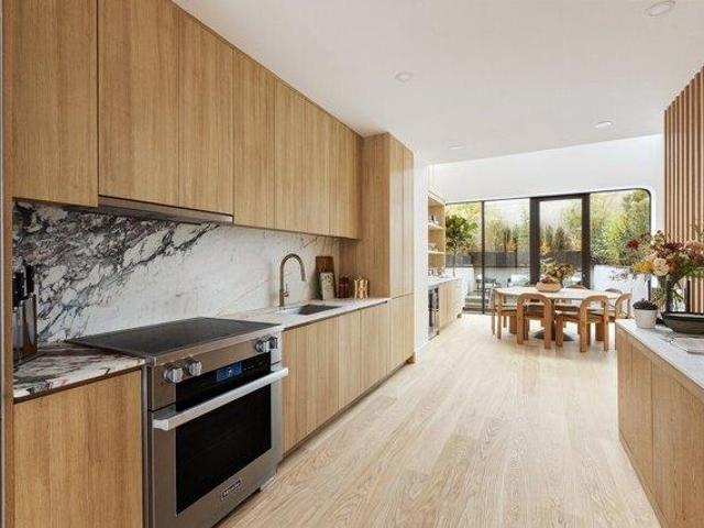 house with 4 bedroom, Brooklyn NY ES103602171