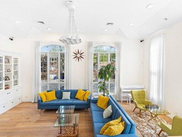 house with 4 bedroom, Brooklyn NY ES103622114
