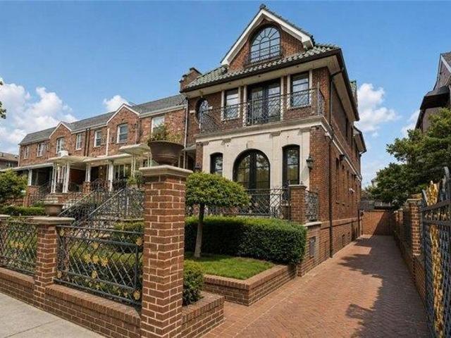house with 4 bedroom, Brooklyn NY ES104900062