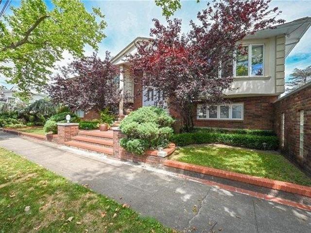house with 4 bedroom, Brooklyn NY ES105205121
