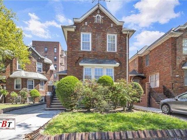 house with 4 bedroom, Brooklyn NY ES105207023