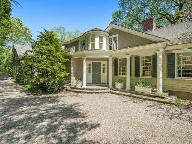 house with 4 bedroom, Brookline MA DLS102028876