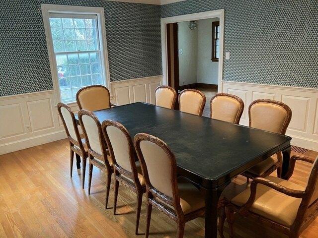 house with 4 bedroom, Brookline MA DS102317907