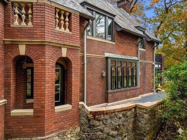 house with 4 bedroom, Brookline MA DS102318205