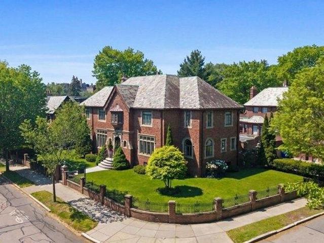 house with 4 bedroom, Brookline MA DS103222059