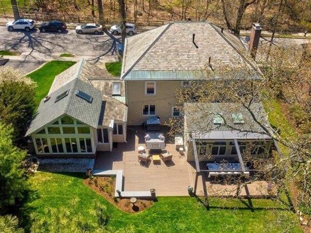 house with 4 bedroom, Brookline MA ES103968152