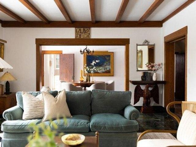 house with 4 bedroom, Brookline MA ES103224387